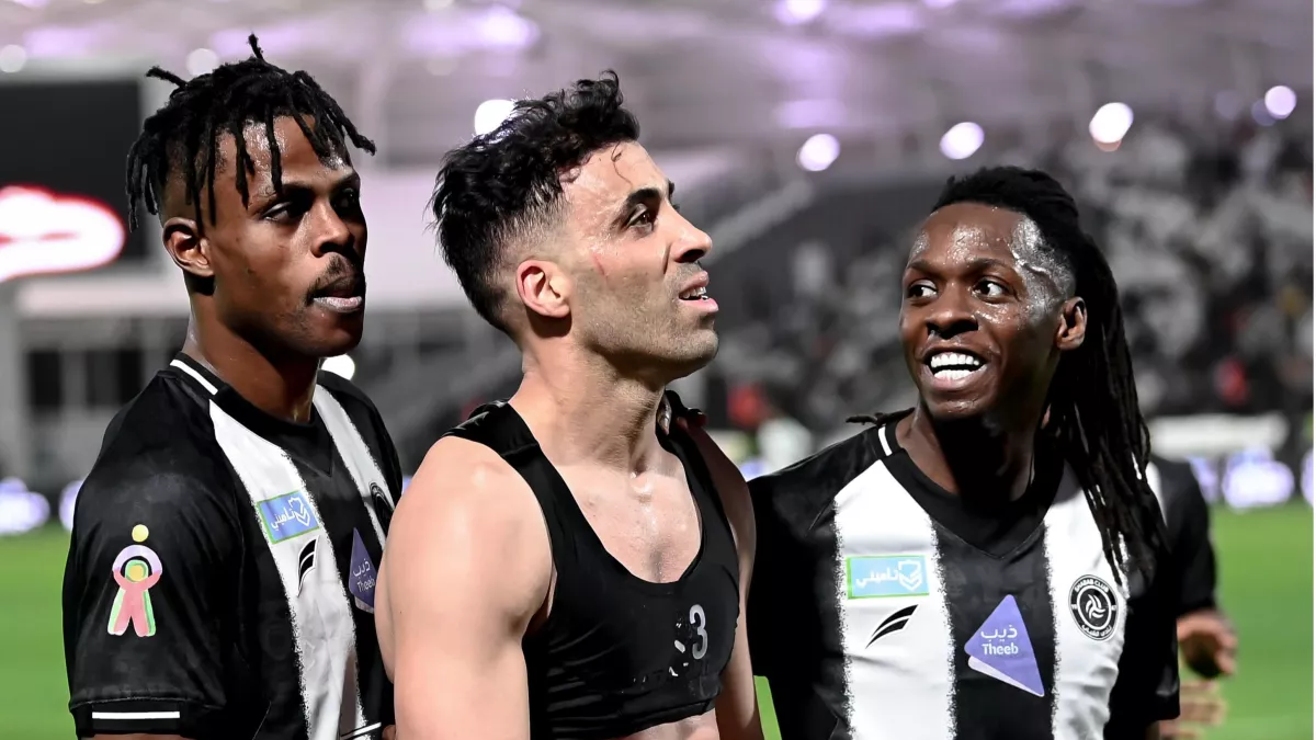 الشباب يعلن عن تفاصيل إصابة حمدالله ومدة الغياب